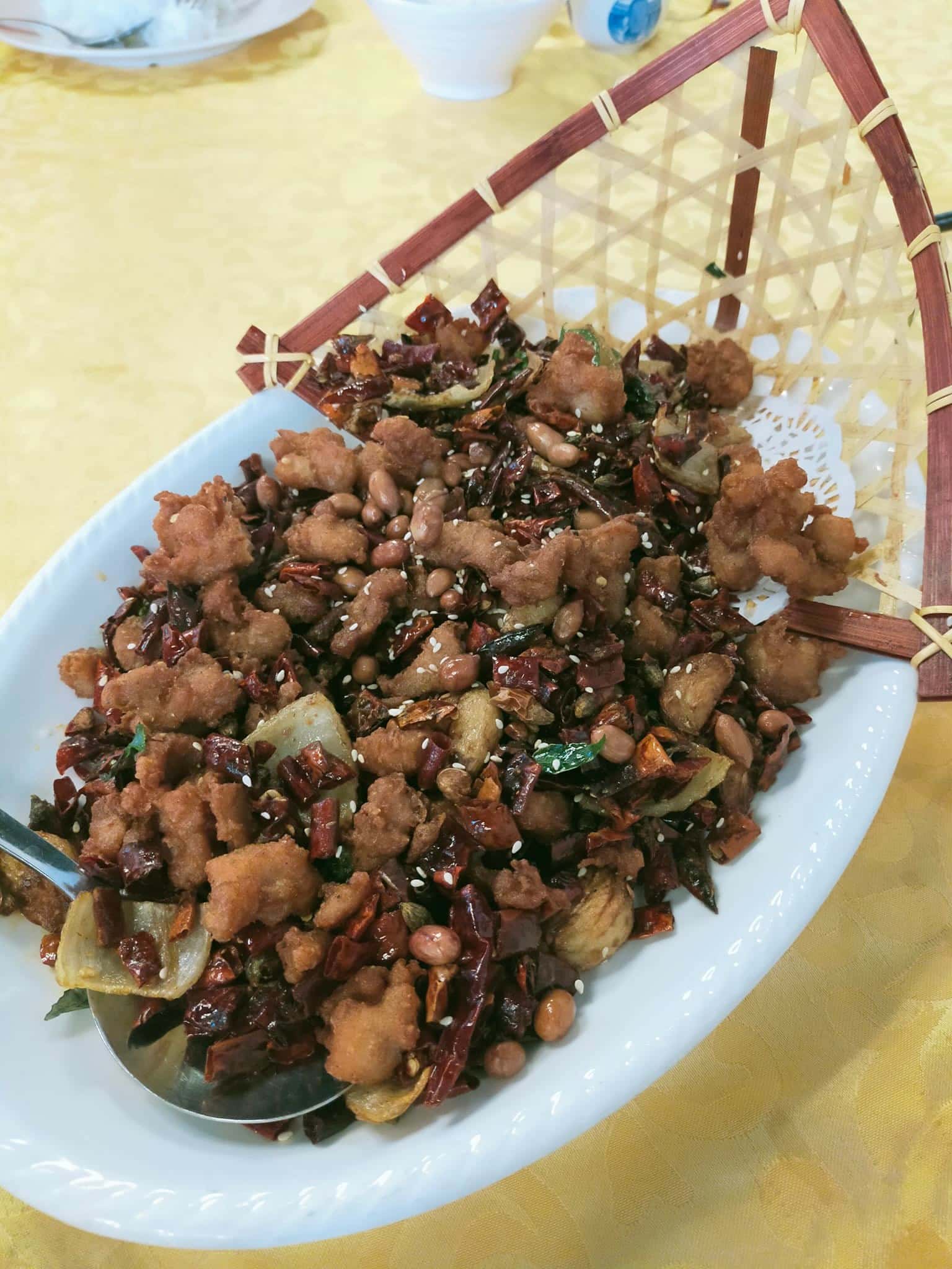SS2美食 崛起！2025年必试餐厅，让你吃了一直疯狂想再来！